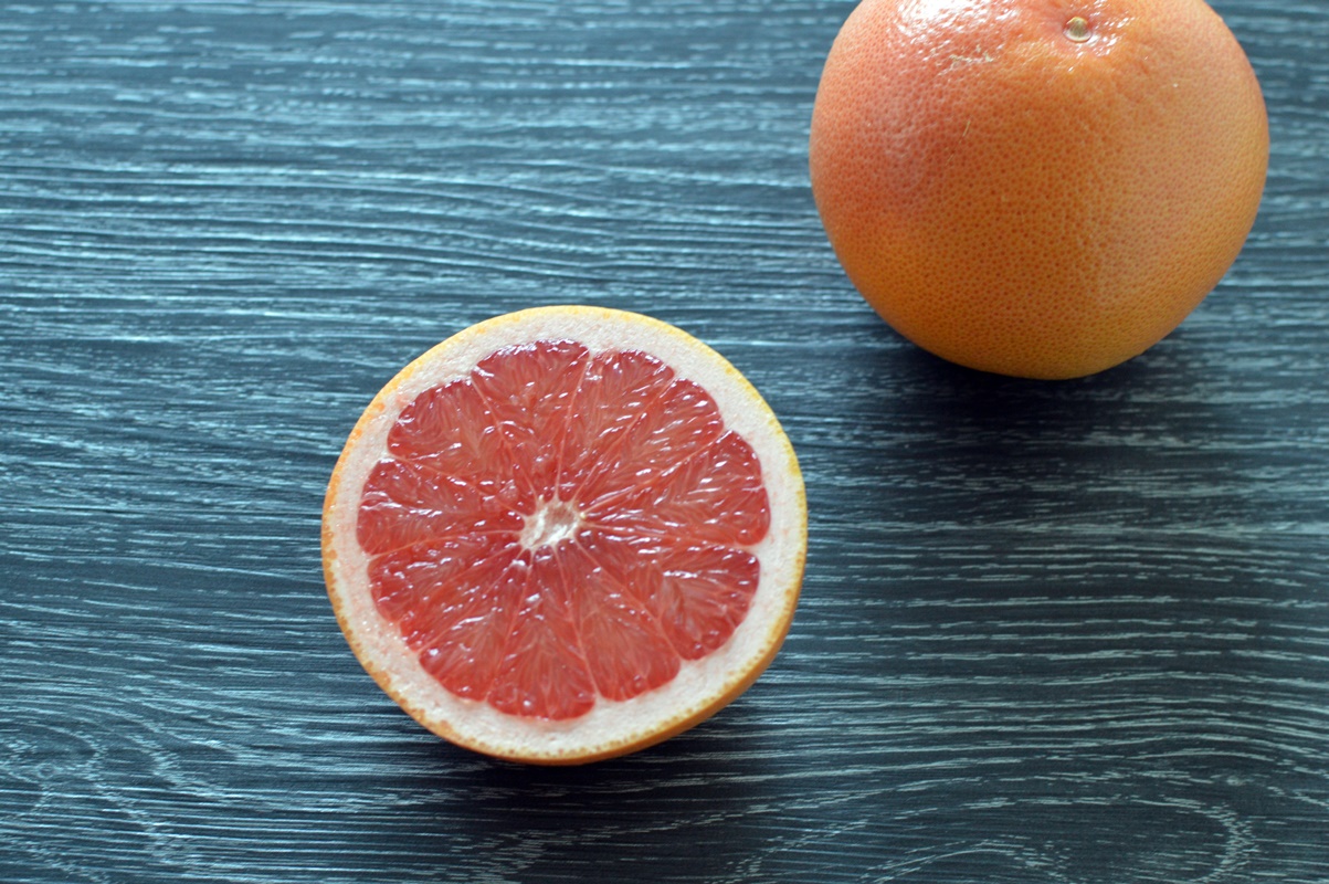 Grapefruit: Good or evil? - Gaby Mora